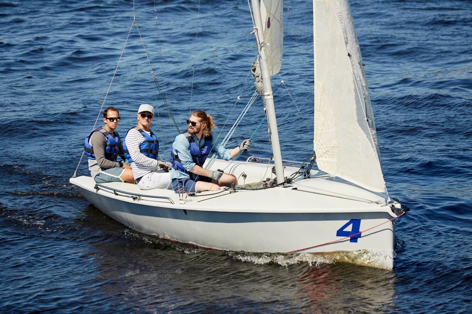 9 Things You Can Do Now To Become A Yacht Captain Improve Sailing
